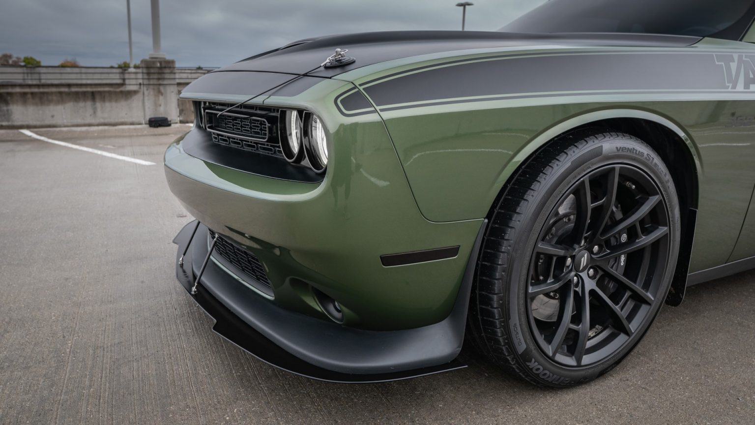 Liquivinyl 2015-2022 Dodge Challenger Front Splitter - Function Factory ...