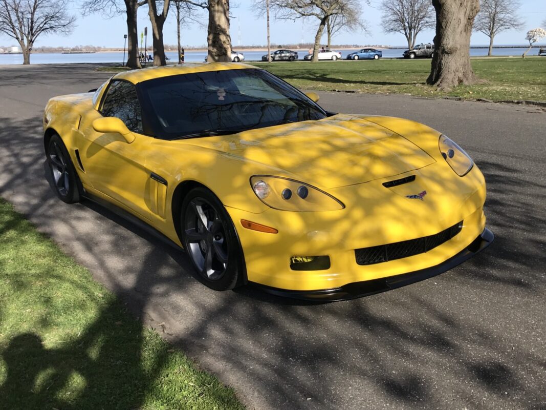 Kapalini C6 Corvette Side Skirts C6 Corvette Base Model Fiberglass Side ...