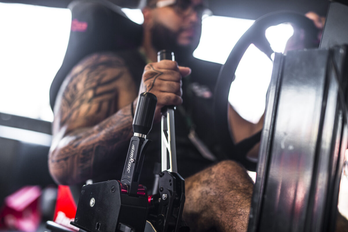 ESR AX160 Full Turn Key Racing Simulator - Drifting - Function Factory ...