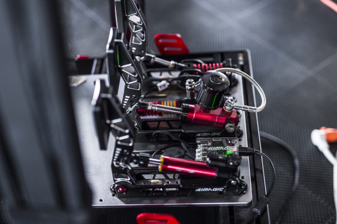 ESR AX160 Full Turn Key Racing Simulator - Drifting - Function Factory ...